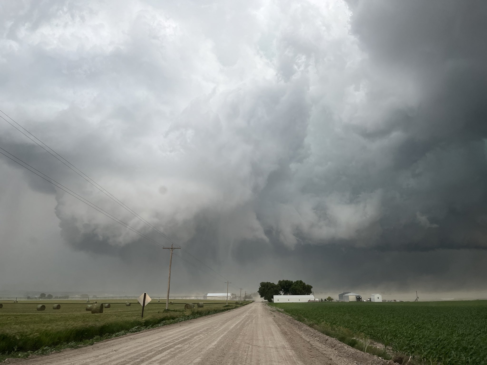 Rob Hoff 🏔🌌🦜💨 on Twitter: "Career day in Wyoming/Nebraska. Can’t believe a day like this finally ...