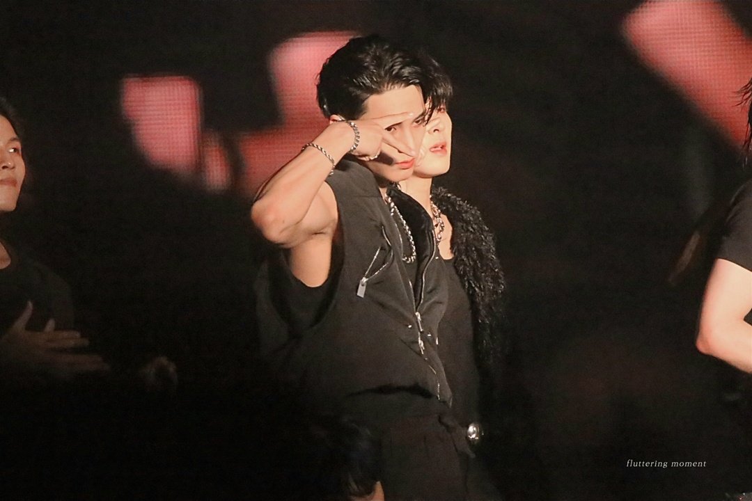 hourly mingyu 🐶 on Twitter: "#MINGYU #민규 #세븐틴 #SEVENTEEN @pledis_17 https://t.co/aIQupdKkgM ...