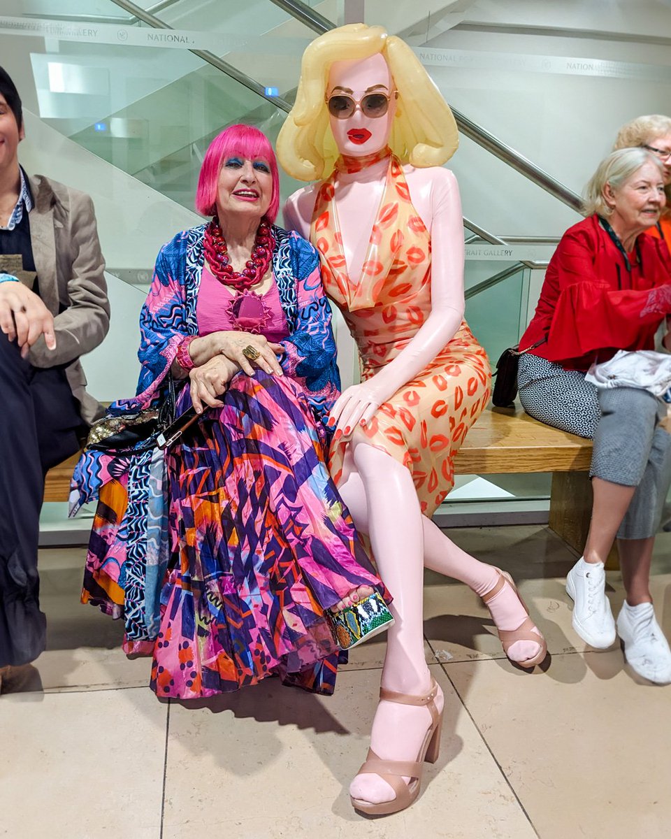 Pandemonia On Twitter Had Fun At The National Portrait Gallery