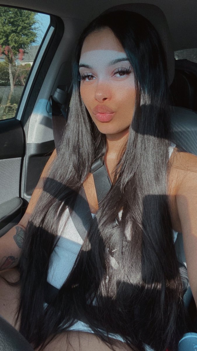 🎀goddess Mia🎀 On Twitter Rt Amazionianrt In The Realm Of Goddess