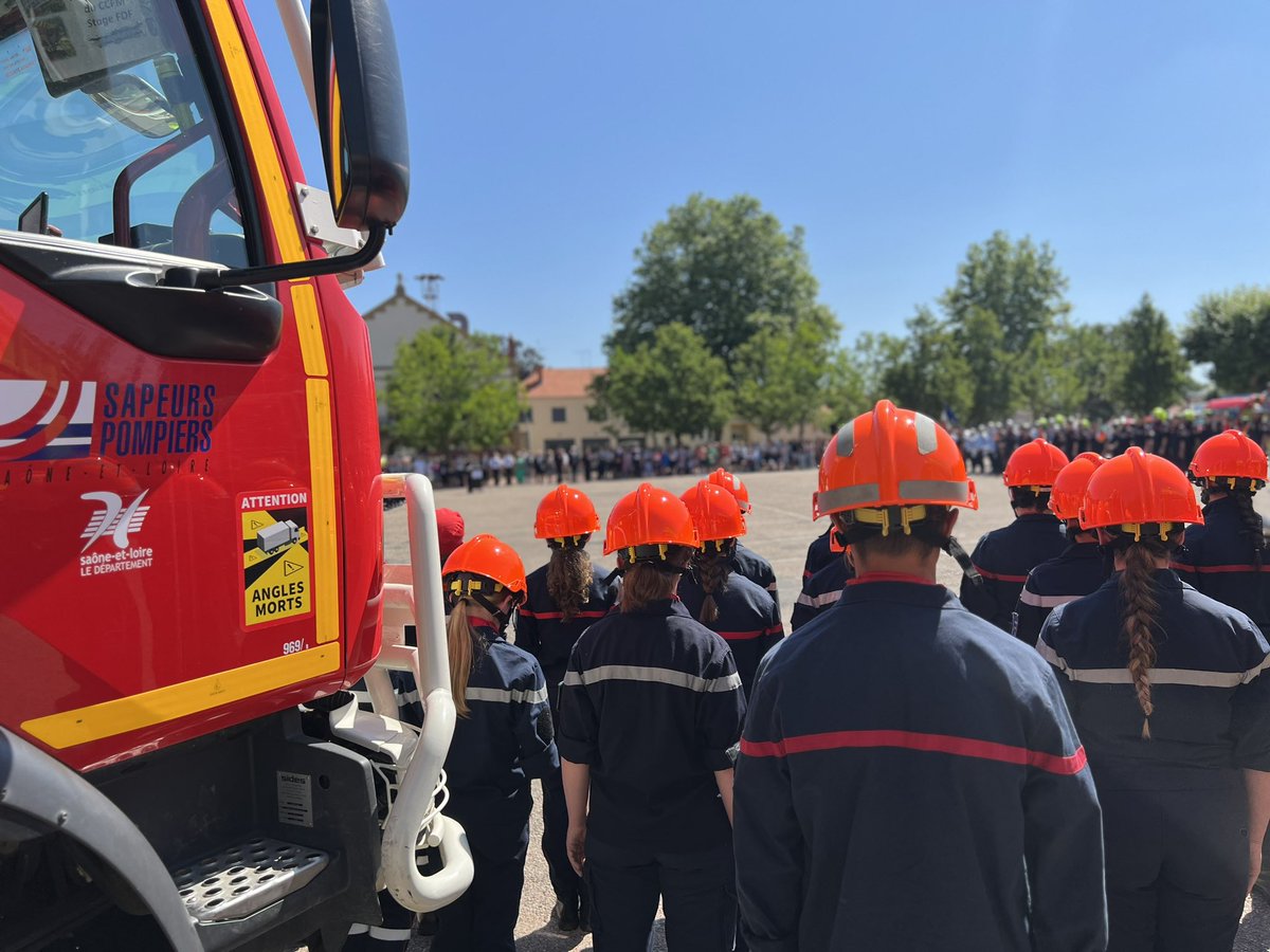 SDIS 71 on Twitter: "RT @AccaryAndre: #JNSP2023 Rassemblement départemental des pompiers du ...