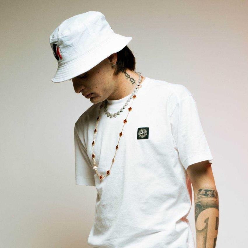 Peso Pluma On Twitter Peso Pluma Se Une A Bad Bunny Y J Balvin Como