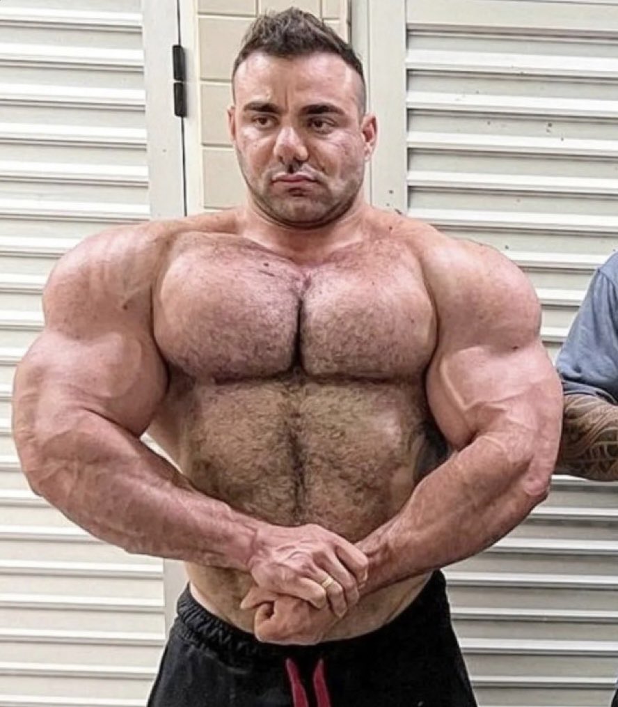 Muscle Worship 🇬🇧 on Twitter: Muscle Worship 🇬🇧 on Twitter:
