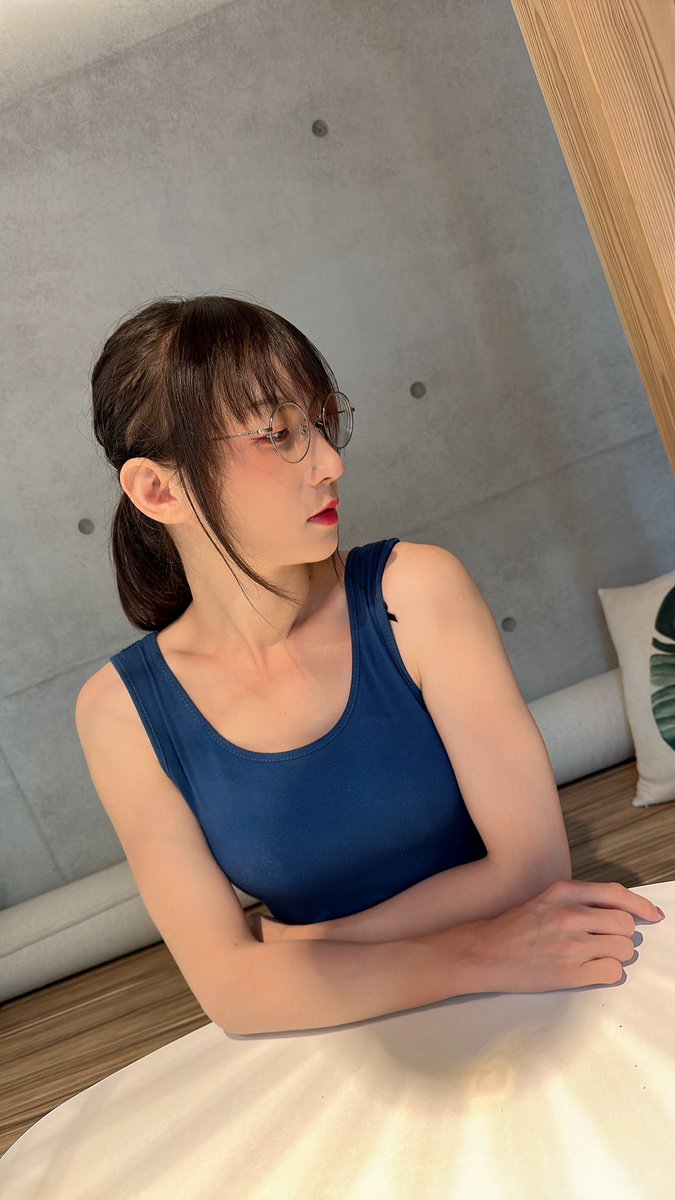 唉，这整个圈充满了黑心，太可悲了，是贫穷让人败坏堕落吗？ 努力花大钱买器材设备 努力想剧情努力创作 努力剪辑呈现质感好的作品 却养肥了黄牛黑心 ...