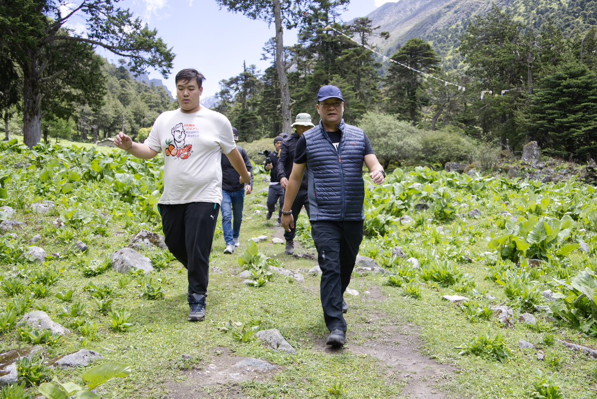 Pema Khandu པདྨ་མཁའ་འགྲོ་། On Twitter Trekking From Mago To Jethang