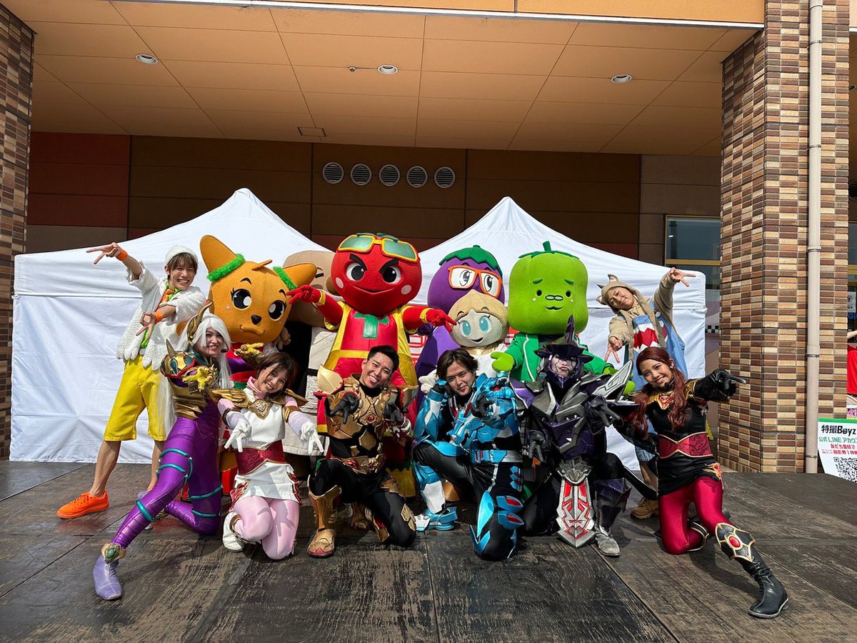 久保 龍一（Ryuichi Kubo） on Twitter: "本日はフェスティバルウォーク蘇我にて #ヤツルギアクションショー ご来場ありがとうございました☀️ 初代ガイオンの新田さん ...