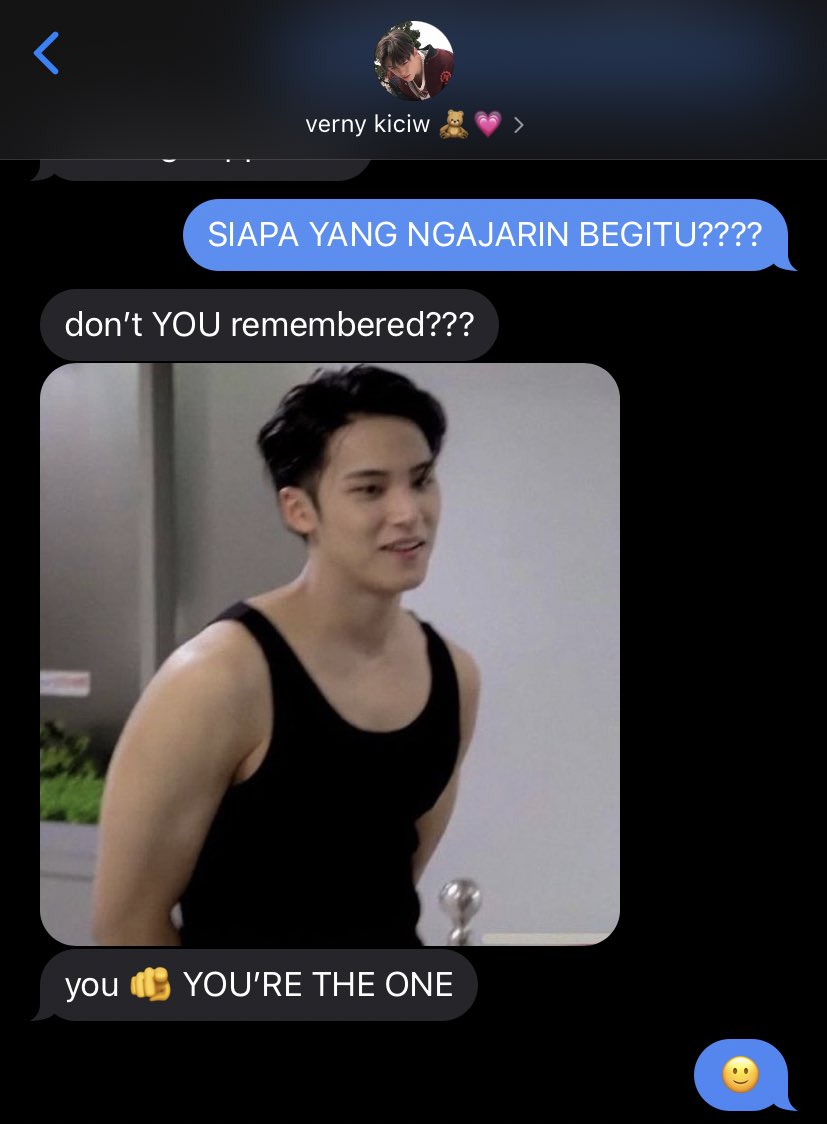 🥢 on Twitter: "RT @verndomino: gyusol few tweets au ⓒ verndomino angin paris cw // mention of kiss"