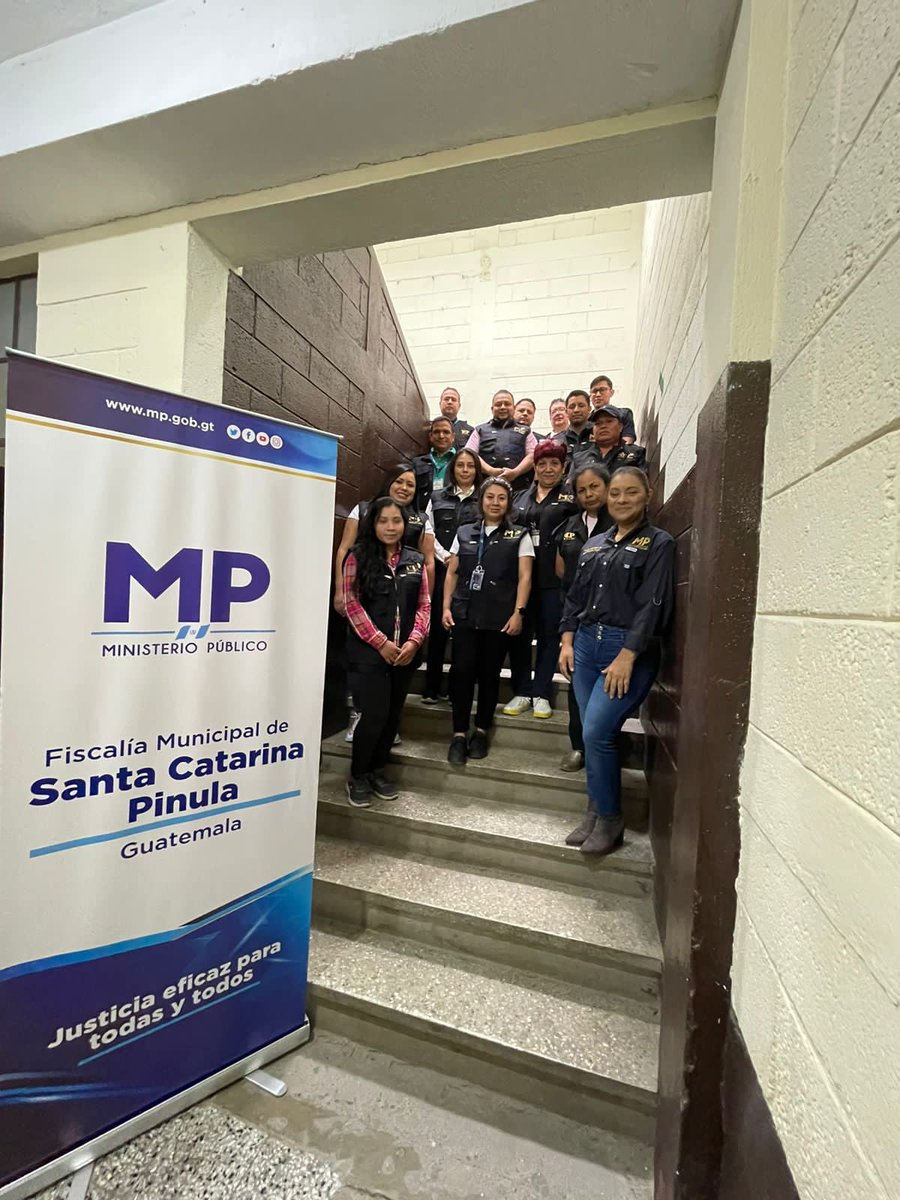 MP de Guatemala on Twitter: "Personal de turno de la Fiscalía Municipal de Santa Catarina Pinula ...