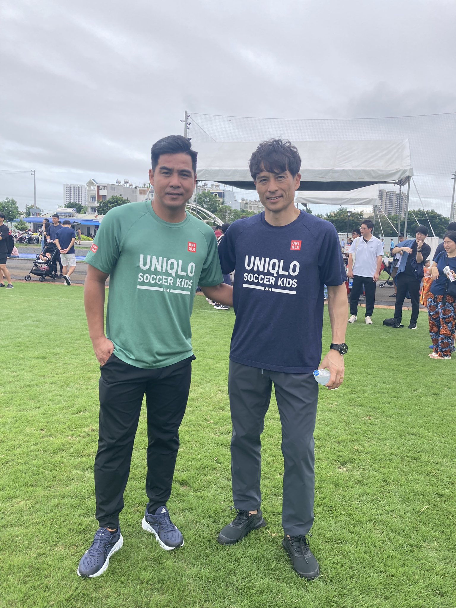 JFA UNIQLO SOCCER KIDS on Twitter: "JFAユニクロサッカーキッズinベトナム 2日目は、ホーチミンで開催しております。 宮本専務理事も現地に駆けつけました ...