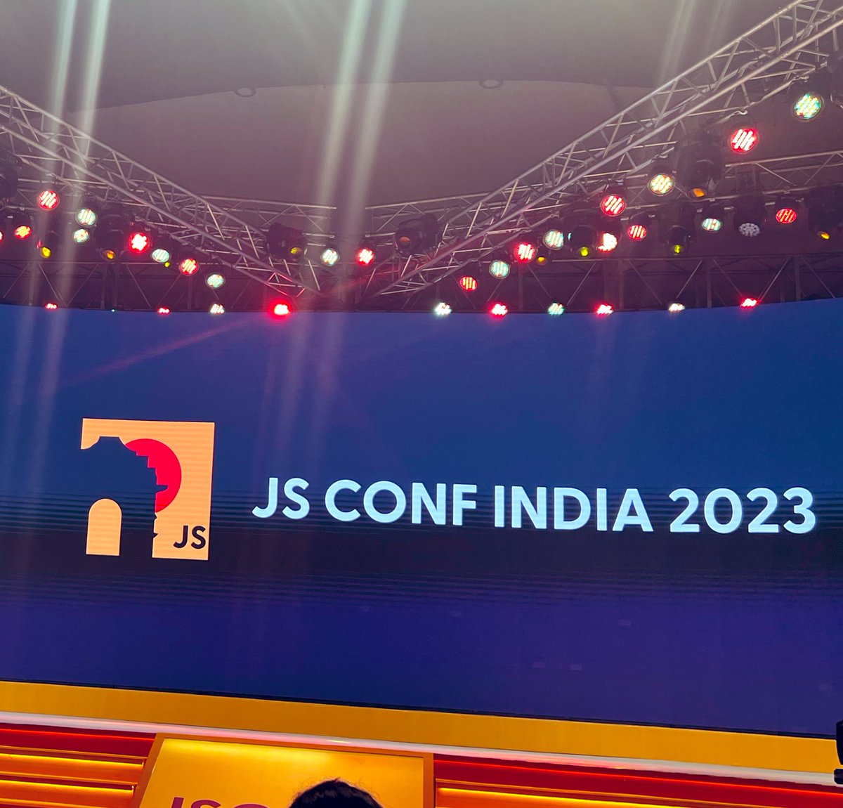 Pragati Varshney on Twitter: "Randomly stumbled upon this amazing time at @jsconf_india 😊 It was ...