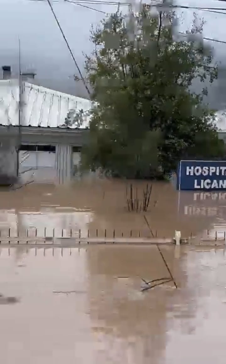 Desenfoque Cl On Twitter La Salida Del Río Mataquito Dejó Inundado A