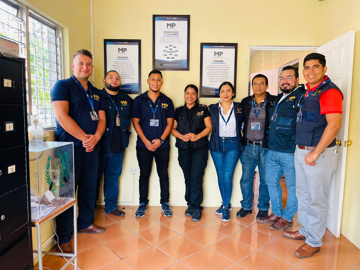 MP de Guatemala on Twitter: "Personal de turno en la Fiscalía Municipal de Casillas, Santa Rosa ...