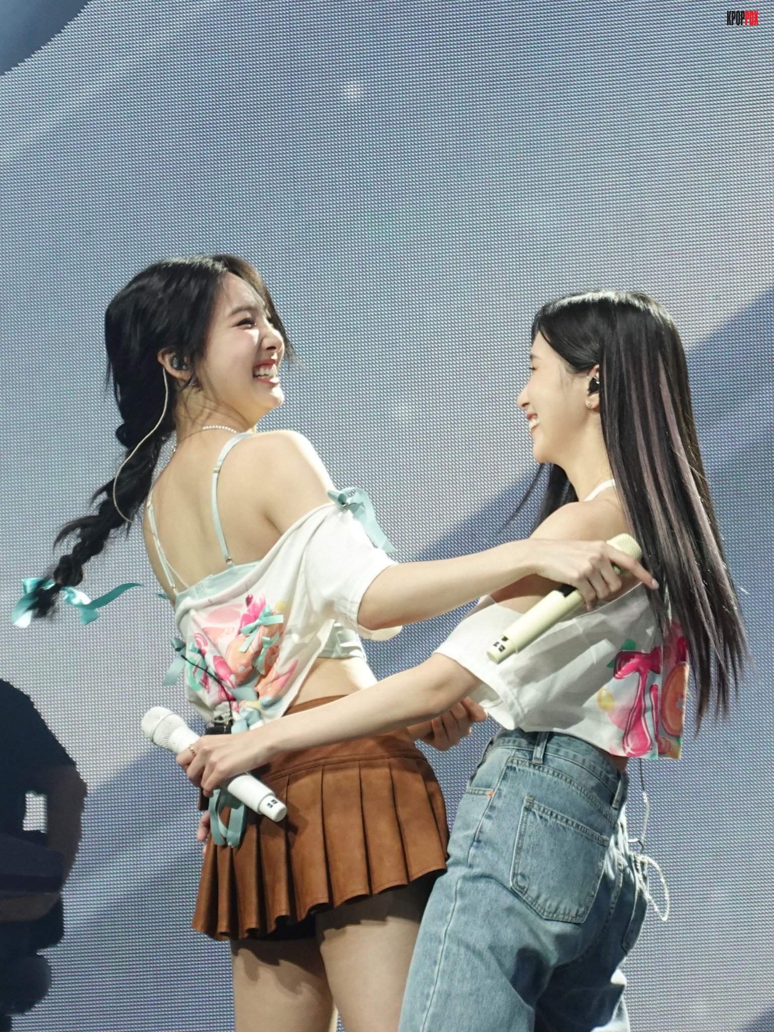 blonde minayeon enthusiast (@sassyminayeon) / Twitter