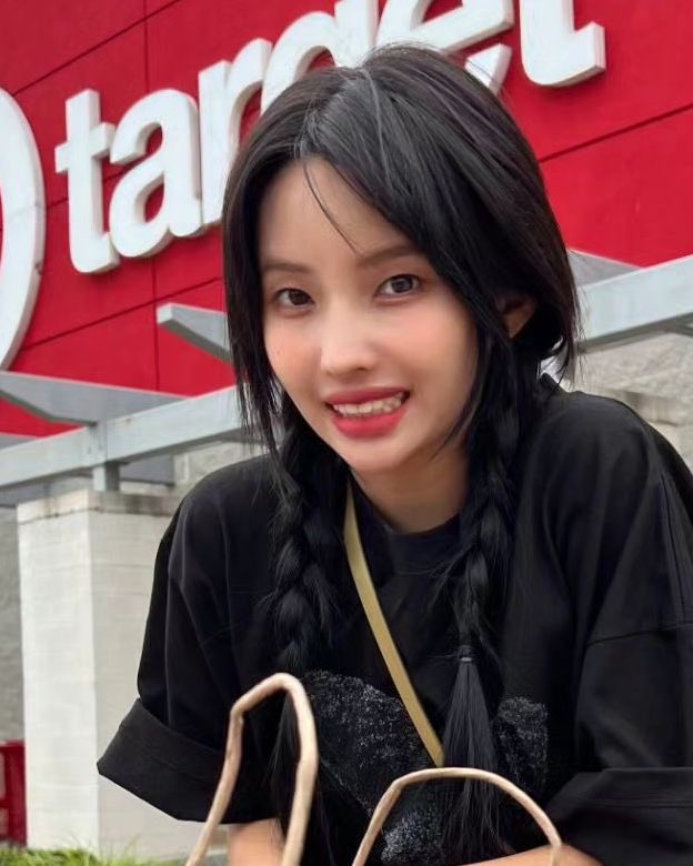 ʚïɞ soyeon’s gf (real) ♤ on Twitter: "U GUYS DONT GET IT"