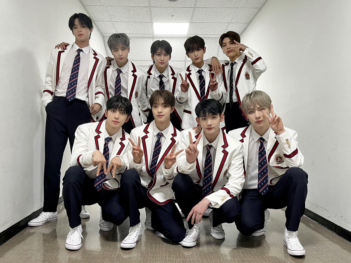 &TEAM LUNÉ GLOBAL on Twitter: "🌐 REMINDER‼️ LUNÉ SET YOUR ALARM AND BOOKMARK THIS! &TEAM's will ...