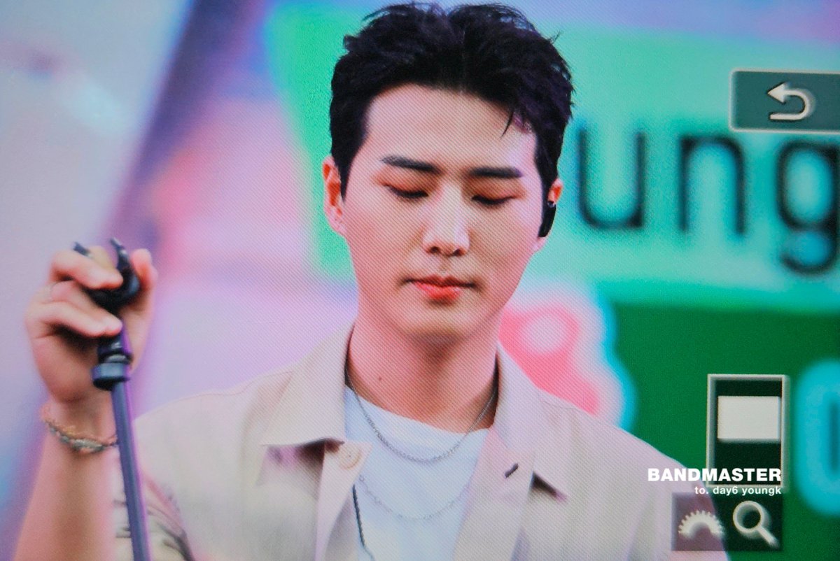 BANDMASTER💘 on Twitter: "230625 파크뮤직페스티벌 #데이식스 #DAY6 #영현 #영케이 #YOUNGK"