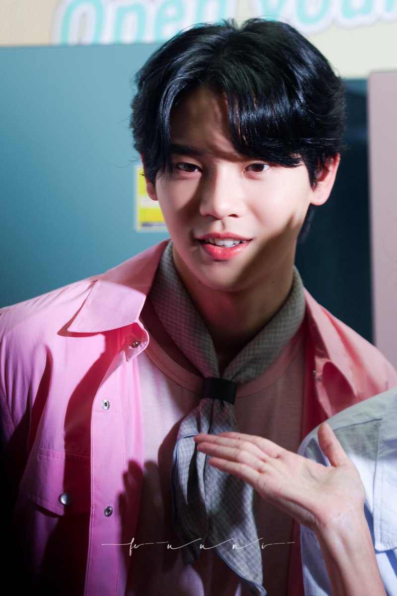 YiN ANAN OFFICIAL TH on Twitter: "RT @yyyyinft: 𝟮𝟯.𝟬𝟲.𝟮𝟱 ️‍🔥 #LGRefrigeratorXYinWar #yinyin_anw ...