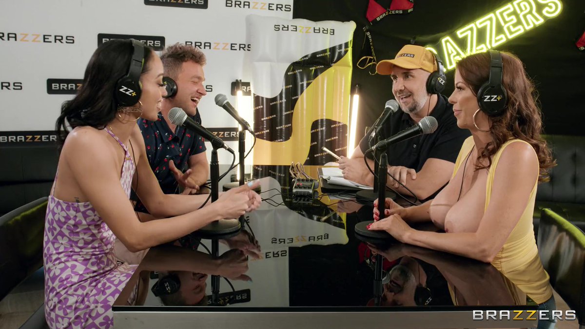 BabeSource on Twitter: "Alexis Fawx, Alexis Tae - Brazzers Exxtra | http://BabeSource.com https ...