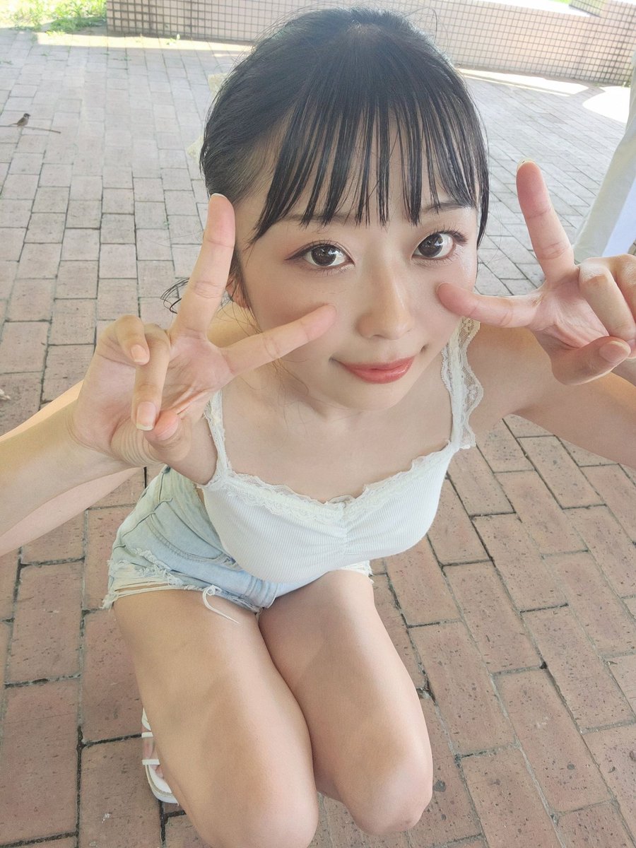 蒼猫いな🦄💙💜( Ina Aoneko ) on Twitter: "今日も1日ありがとでした🐰💕💕 あちあちすぎたけど楽しかった🤩🤩💪🔥 w 私服は掲載自由です宜しくです☺💕おつおつ♡"