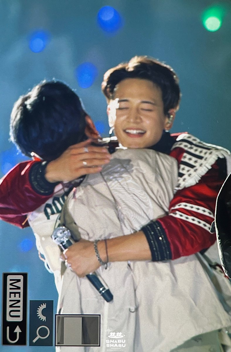 샤부샤부 on Twitter: "230625 SHINee WORLD VI [PERFECT ILLUMINATION] - DAY 3 너무 사랑해 #SHINee #샤이니 ...