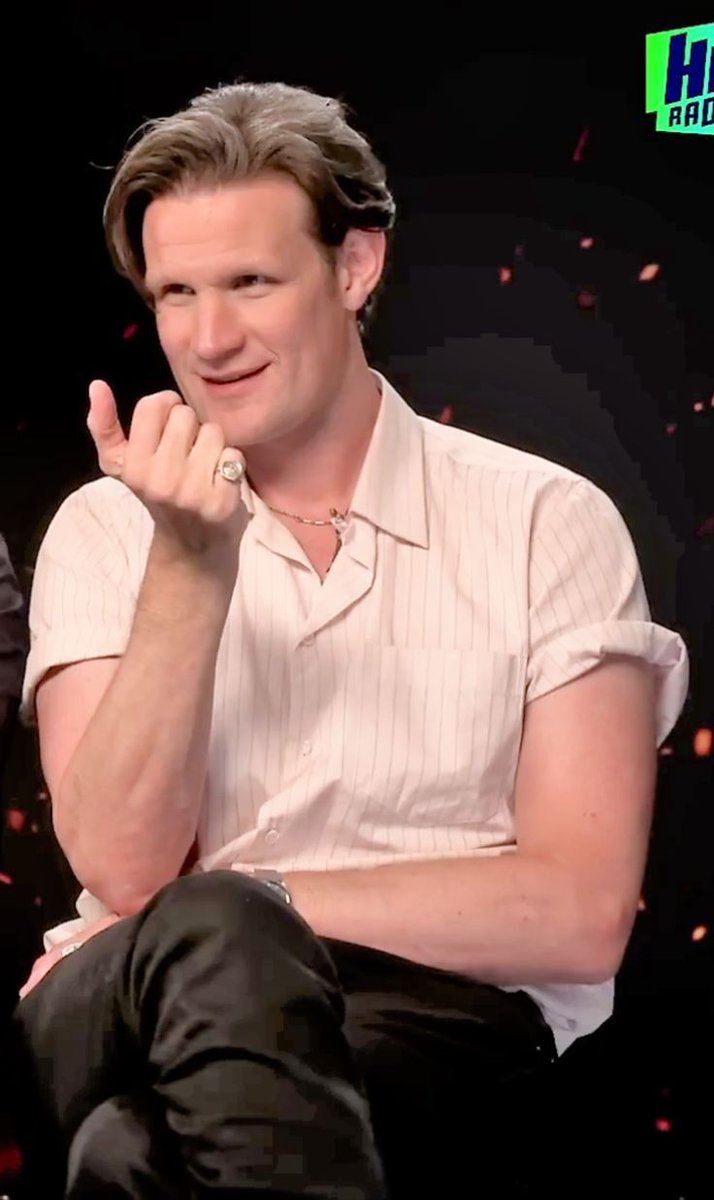 matt smith thinker 💭 on Twitter: "his hair his necklace his ring i'm completely obsessed"