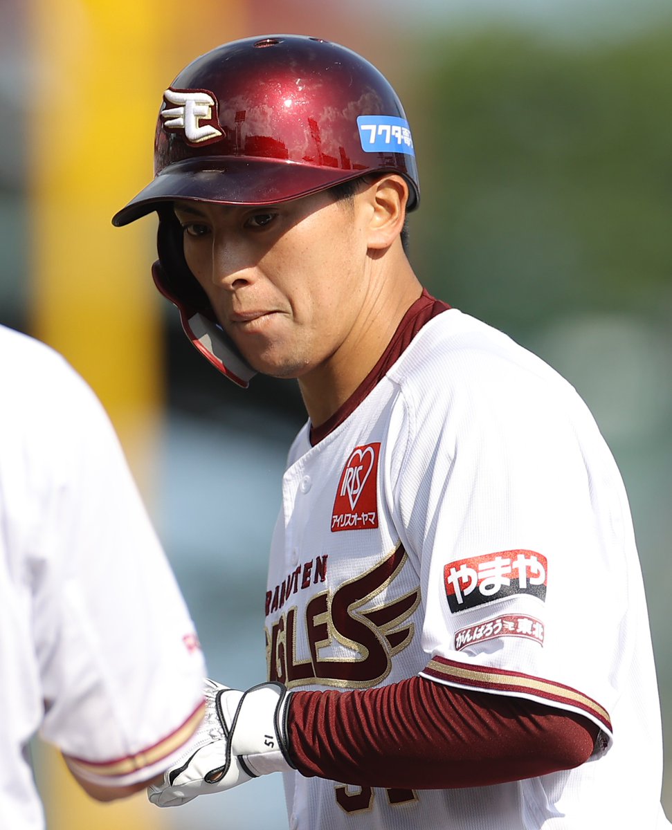 サンスポ×EAGLES on Twitter: "【楽天ｰ西武】25日、7回に安打を放った小郷裕哉選手。8回には遊ゴロで打点を挙げた。https://sanspo.com https ...