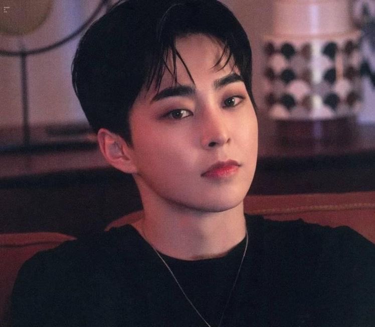 jae™ | #14YearsWith4Minute on Twitter: "RT @aegyubeom: xiumin has one serious case of gorgeousitis"