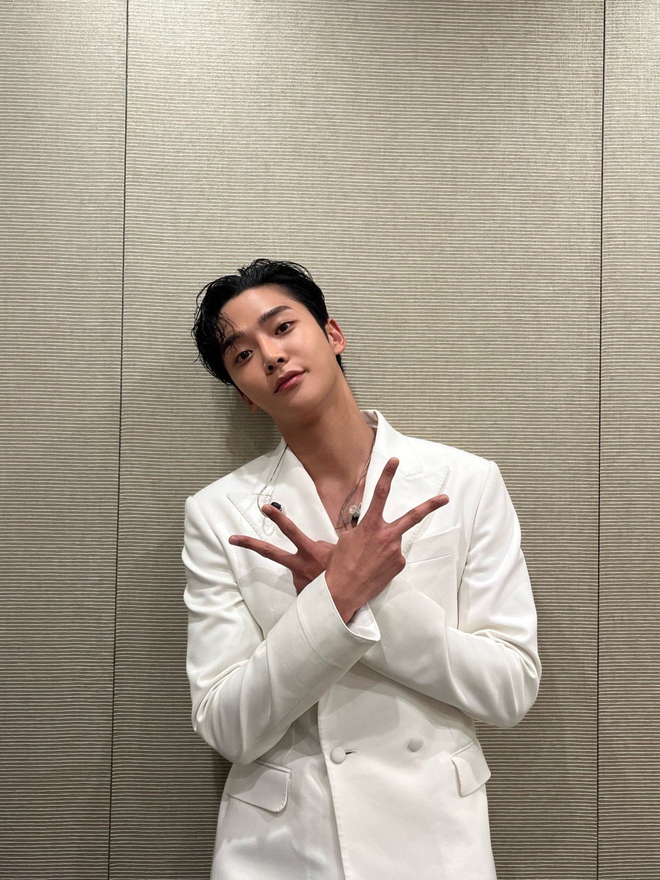 aloha🌈🐭💙 on Twitter: "おはようございます☀️ 로운시💙+3 今日も良い一日になりますように︎💕︎ #ロウン #로운 #ROWOON #SF9 #에스에프나인 https ...