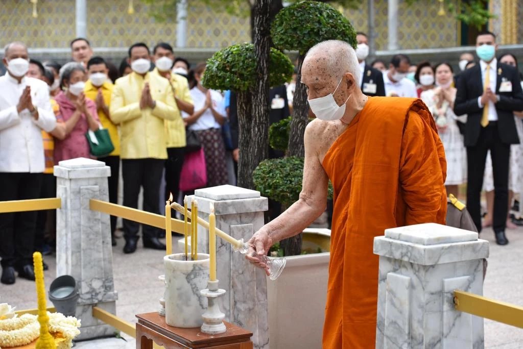 MGROnlineLive on Twitter: "สมเด็จพระอริยวงศาคตญาณ สมเด็จพระสังฆราช สกลมหาสังฆปริณายก เสด็จไปทรง ...