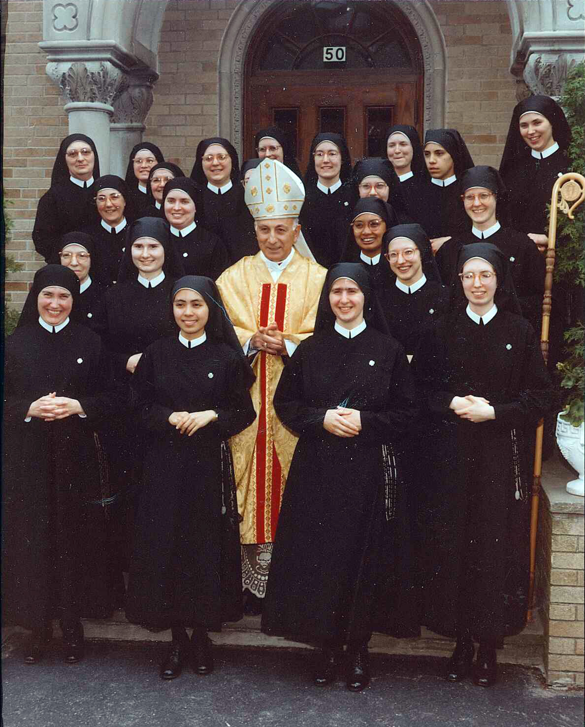 Sister Anne on Twitter: "Today is the 40th anniversary of final vows for me, @Kerrygma and 6 ...