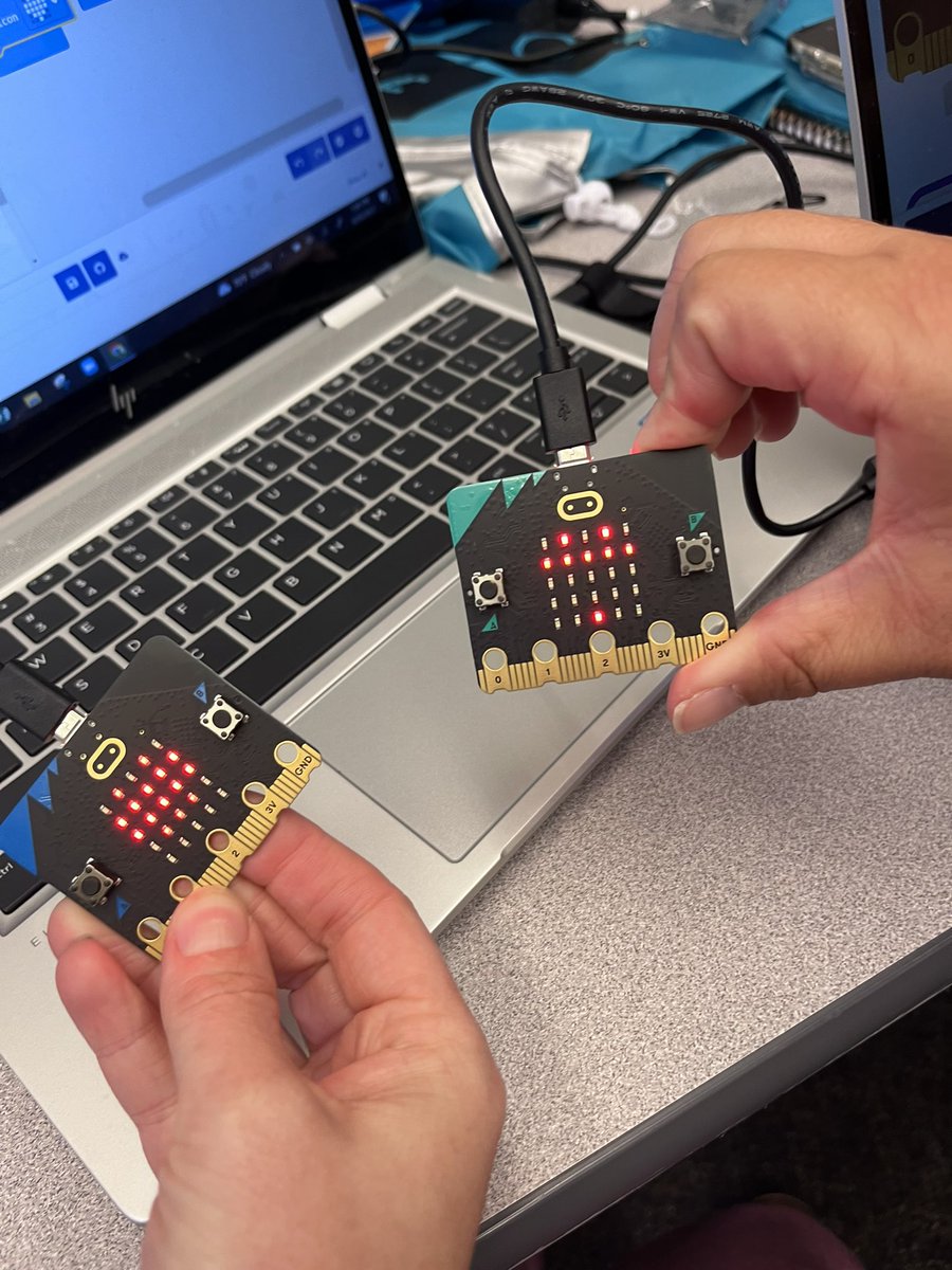 Micro:bit Educational Foundation on Twitter: "RT @volibrary: Having so much fun learning with ...