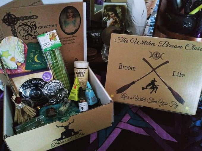 Sister Spell Binder on Twitter: "RT @thewitchbrmclst: Want to know what kind of items have been ...