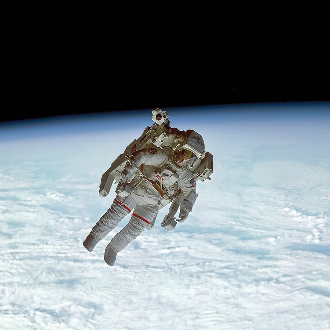 Meaning Of Astronaut