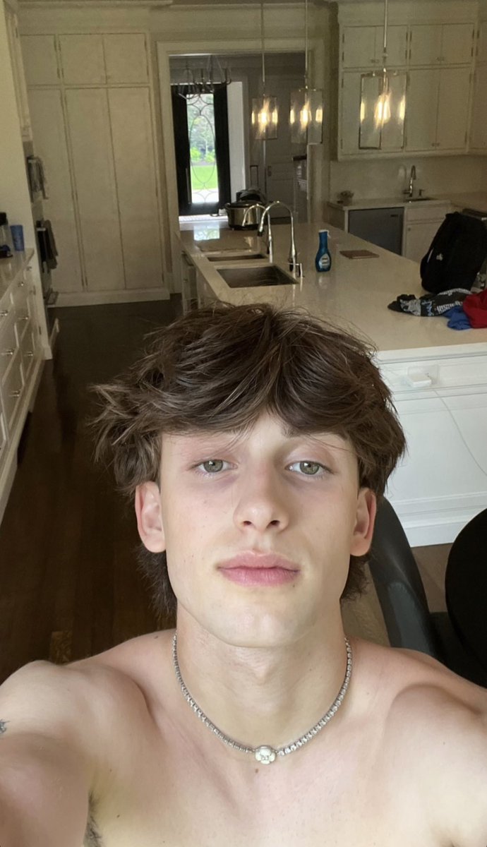 Johnny Orlando Brasil 🦋 on Twitter: "📸 | Johnny via IG Stories."