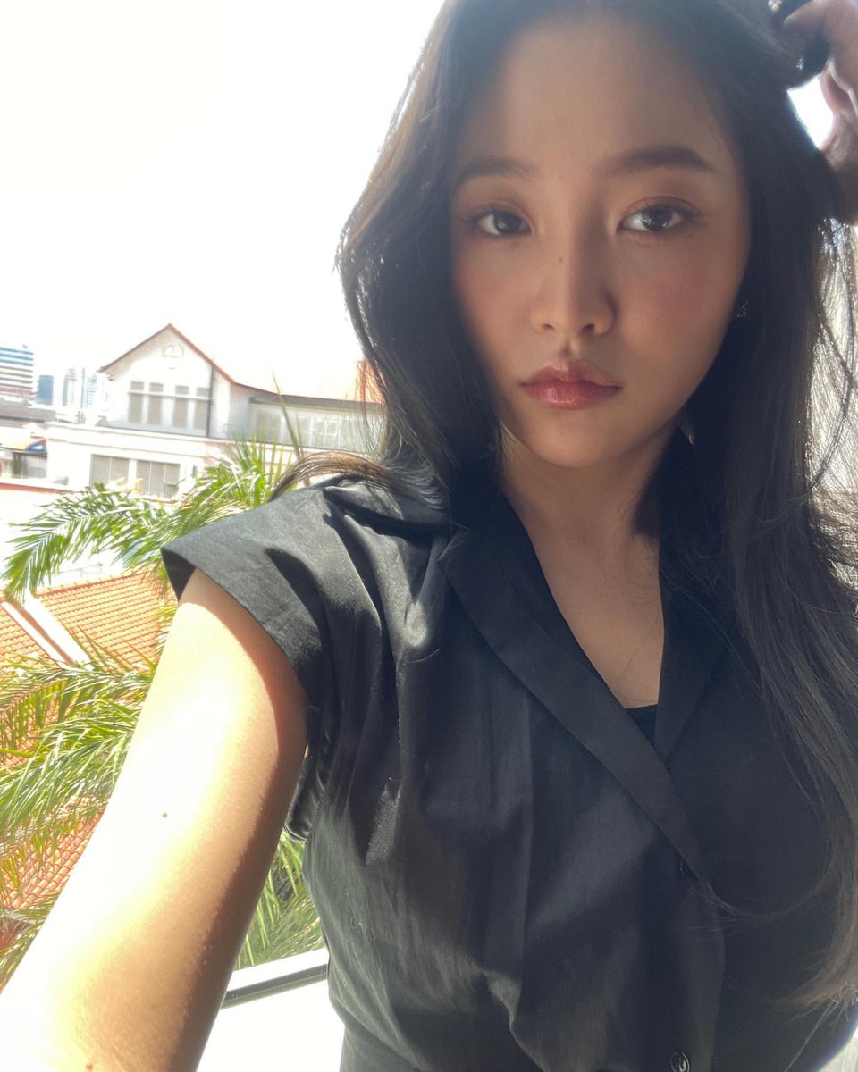 부엉 on Twitter: "RT @yeristgrm: [INSTAGRAM POST] - 9P https://instagram.com/p/Ct9LabRvR6Y ...