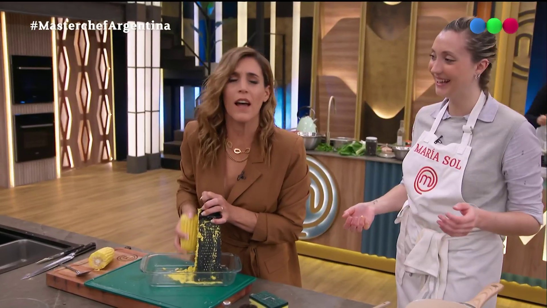 MasterChef Argentina on Twitter: "Una invitada de lujo en las cocinas más famosas nos deleita ...