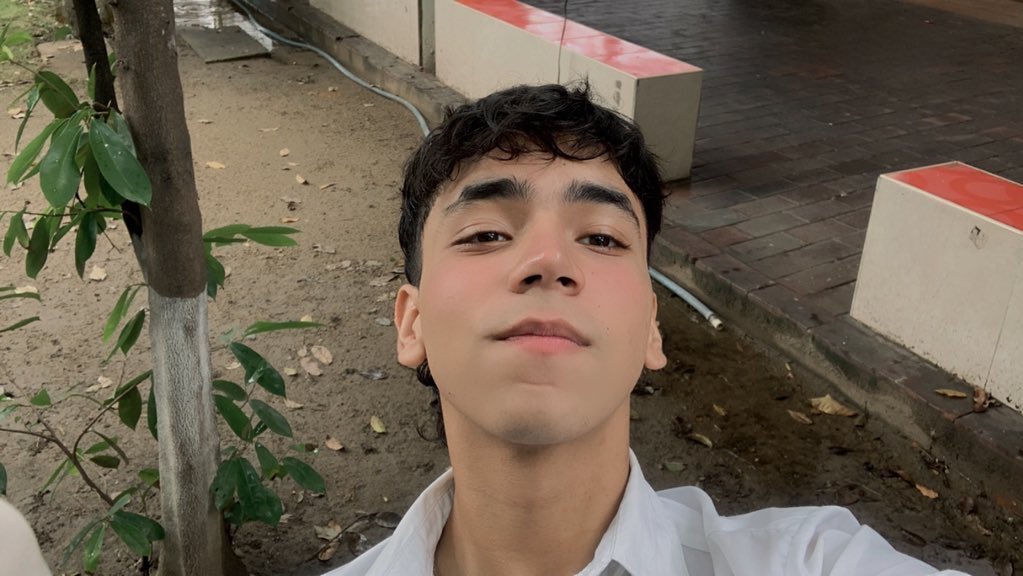 Alejandro Largo on Twitter: "Estas 3 uff https://t.co/SJLFB4te3g" / Twitter