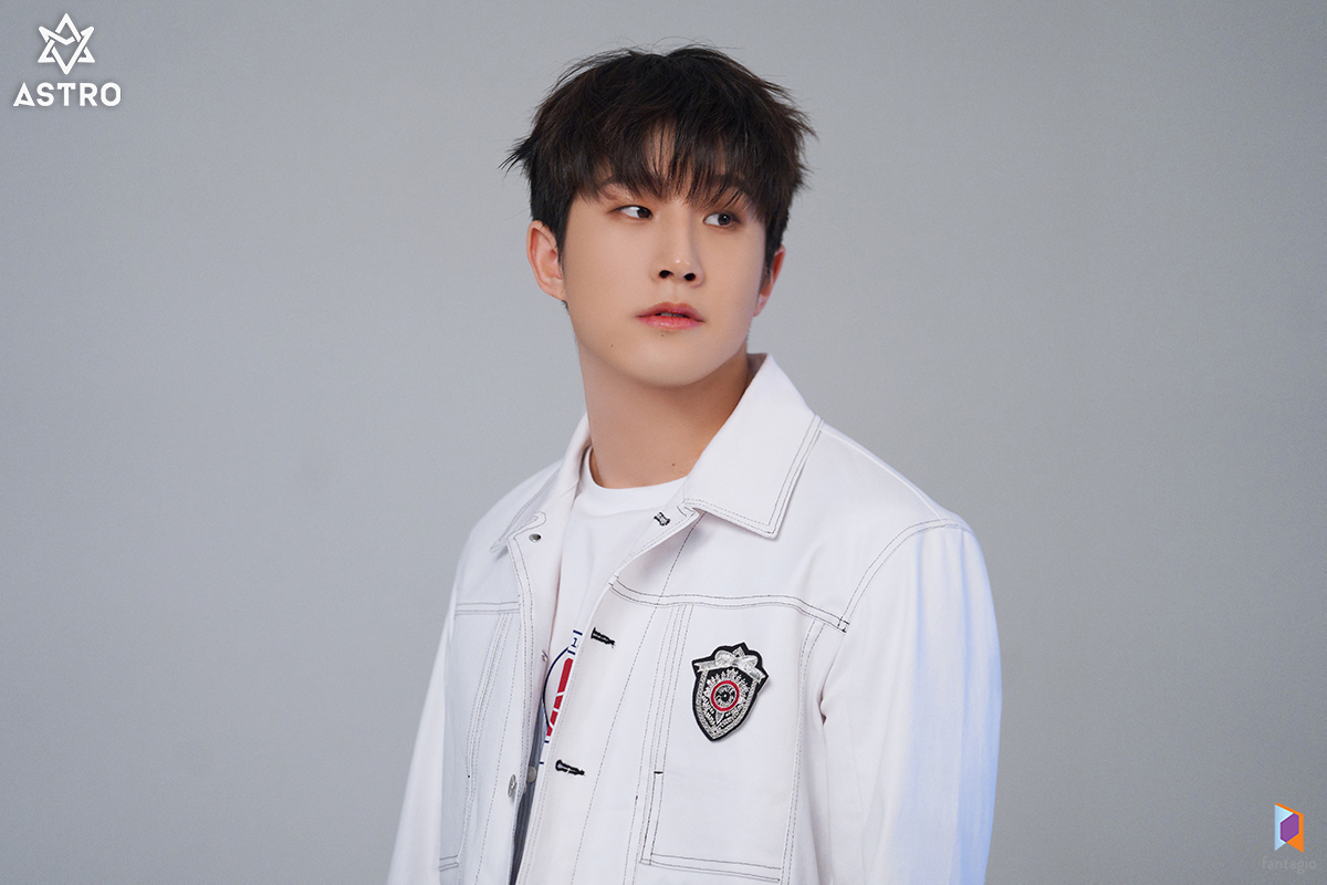 ASTRO Philippines on Twitter: "[📷] FANTAGIO NAVER 230512 ASTRO Jinjin "Dream High" Musical ...