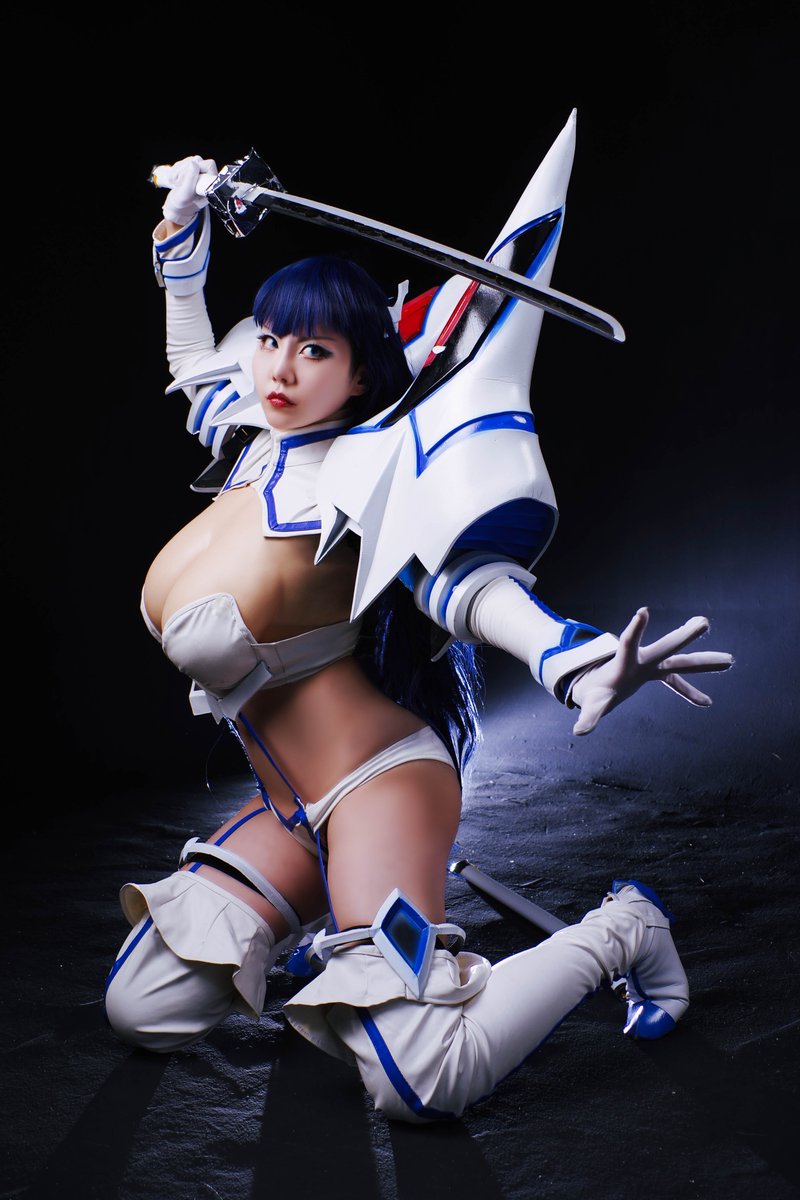 쵸chyo 💕 on Twitter: "RT @Kakun88: 2023. 03. 26 키류인 사츠키 인의압도 Ver. : 파프타님 (@Faputa_C ) 서울 D1 스튜디오 ...