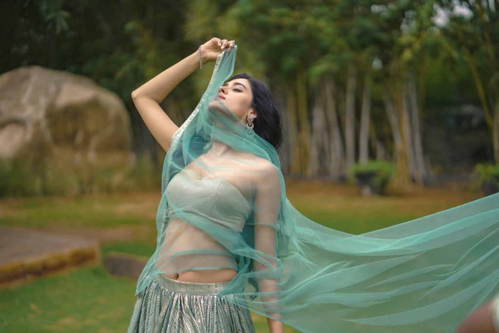 Tupaki on Twitter: "Mesmerising Looks of Geethika Tiwary💥💥 #geethika #tollywoodactress # ...