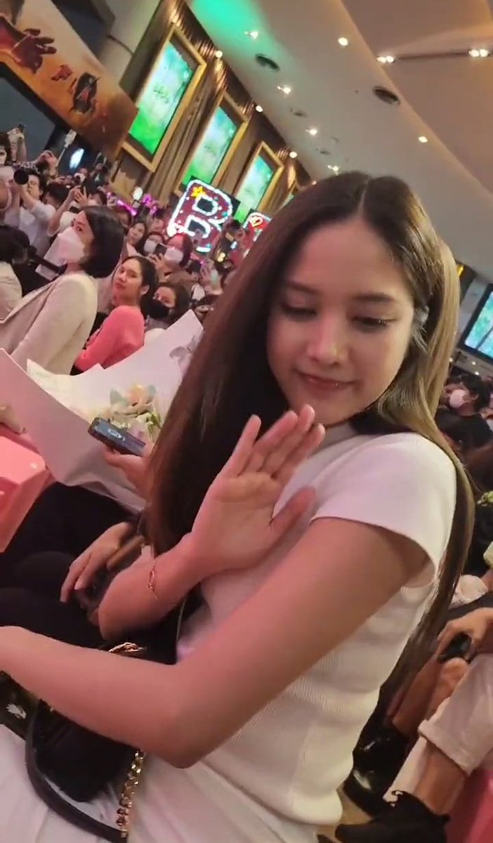 N'Support Girls🇲🇽🐰🫰|🖤We Did It Baby ️ on Twitter: "Esta personita tan educada,hermosa y divina ...