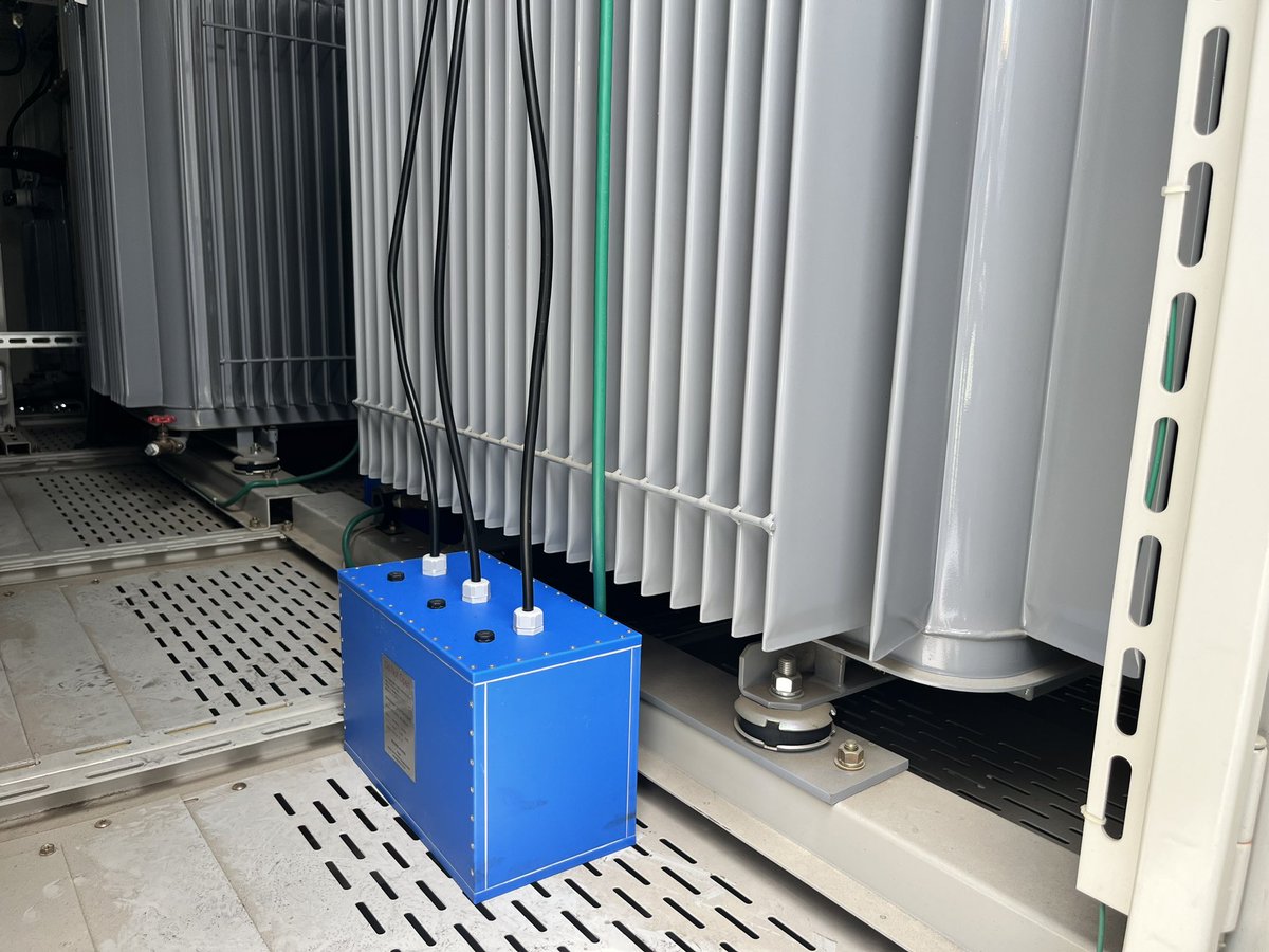 電気うさぎ🐇 on Twitter: "このecomoっていう節電商材の広告よく目にするけど、特許読んでも原理が意味不明。トランス二次側からブレーカーもつけずに接続してるみたいだし、いつか事故 ...