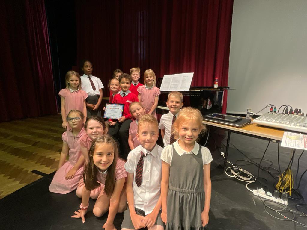 Beacon Primary on Twitter: "Year 3 Voice Squad having a fabulous time at the singing festival ...