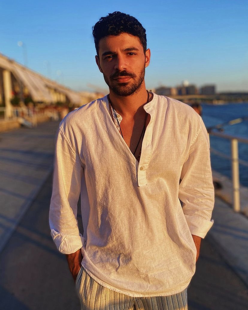 Mundo Turco BR on Twitter: "🚨| Oficialmente: Halit Özgür Sarı e Simay Barlas são os ...