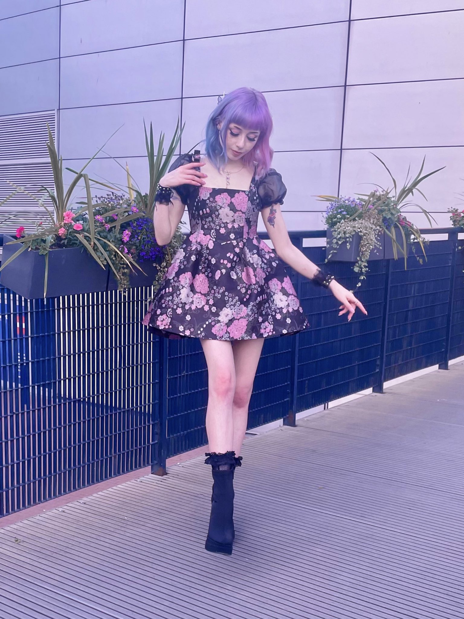 TW Pornstars - 1 pic. Amber 💜💫 . Twitter. feeling pretty 🥀🌷. 7:03 PM ...