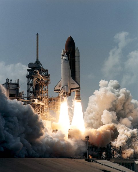 Play Space Shuttle Launches