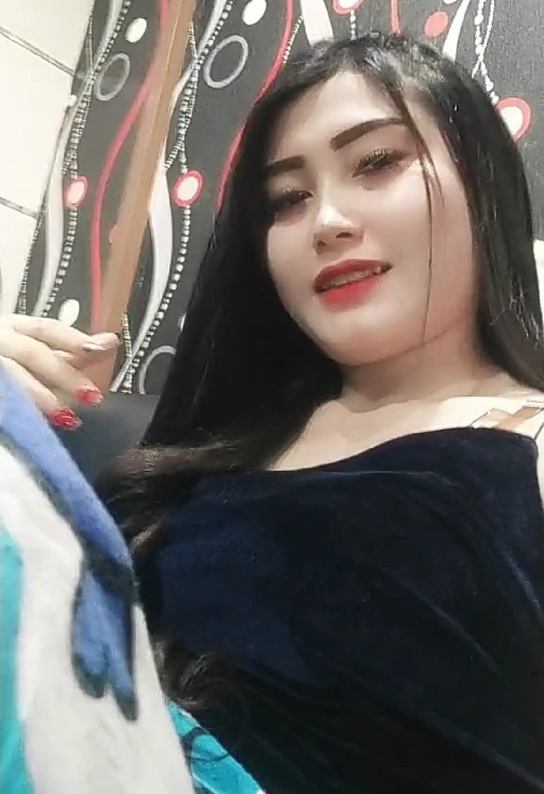 Tante Elsa on Twitter: "RT @MamahSiskaa: Tante girang Suka brondong Whatsapp : https://t.co ...