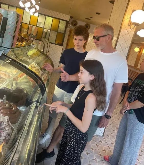 “Chabad of Wall Street held a benefit dinner and Torah dedication ...