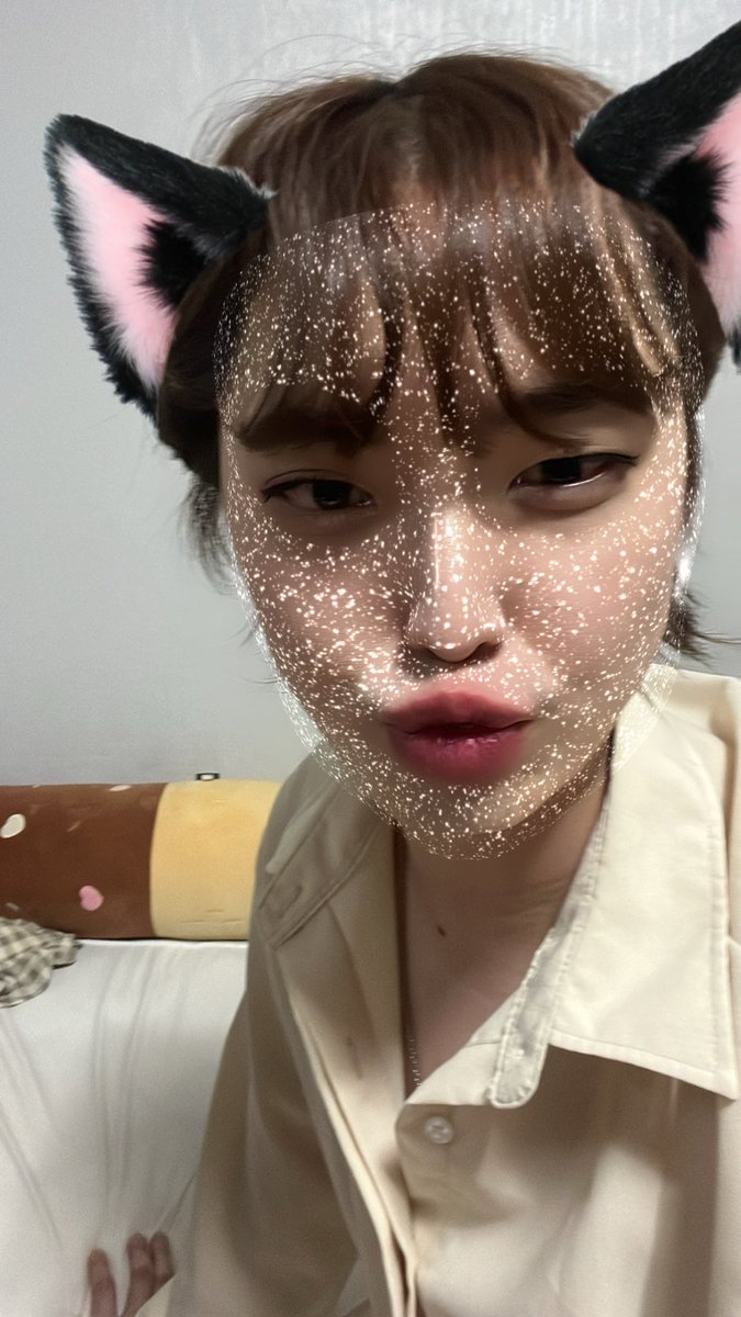 《누님》 On Twitter 어제 울 오빠한테 내 화장텍스챠를 입혀봤는데 예뻐서 기절할뻔 그냥 내가 고추 달게ㅋ 여장사진