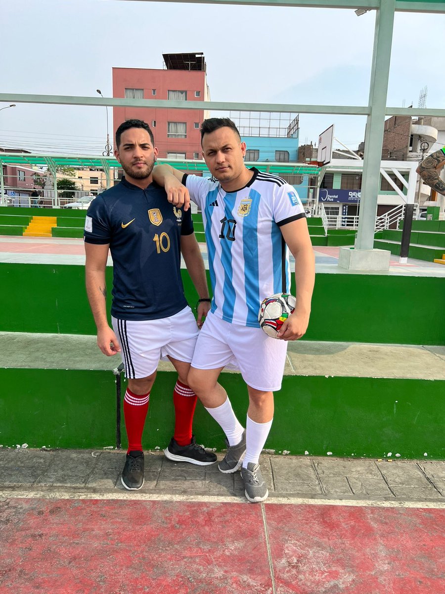 SoyThonyBoy 🔥|50k| on Twitter: "Luego de una partida de fútbol 🍆🔥 ¿Qué esperas para suscribirte ...